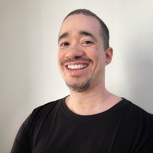 Rodrigo Diniz – Medium