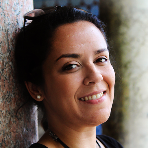 Fernanda Costa – Medium