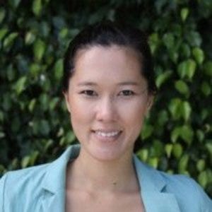 Jeesun Kim – Medium
