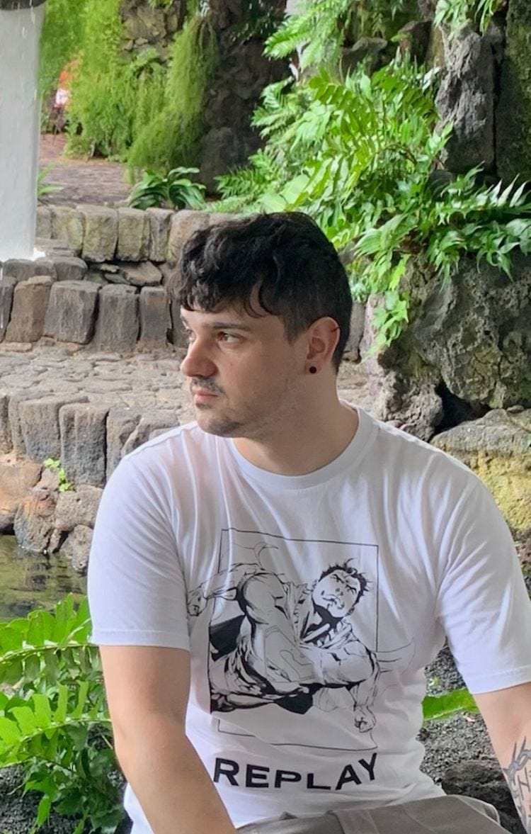 Josu Vázquez – Medium