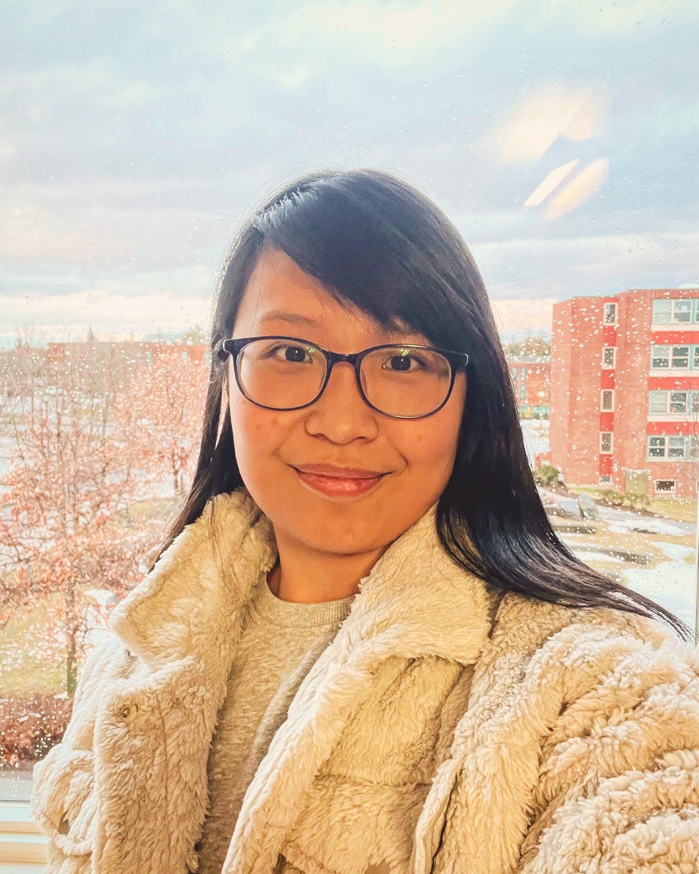 Duyen Le – Medium