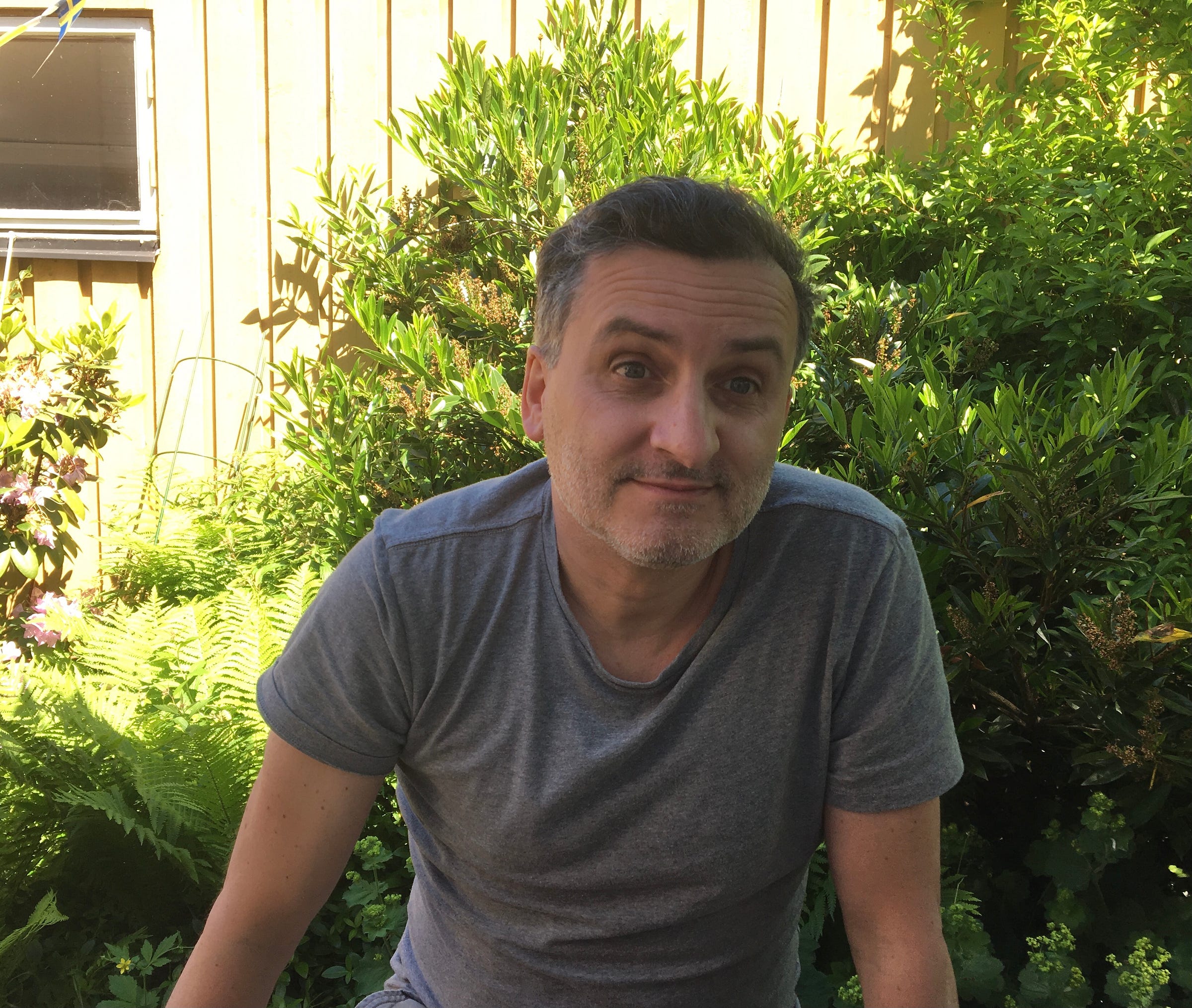 Rui Gomes – Medium