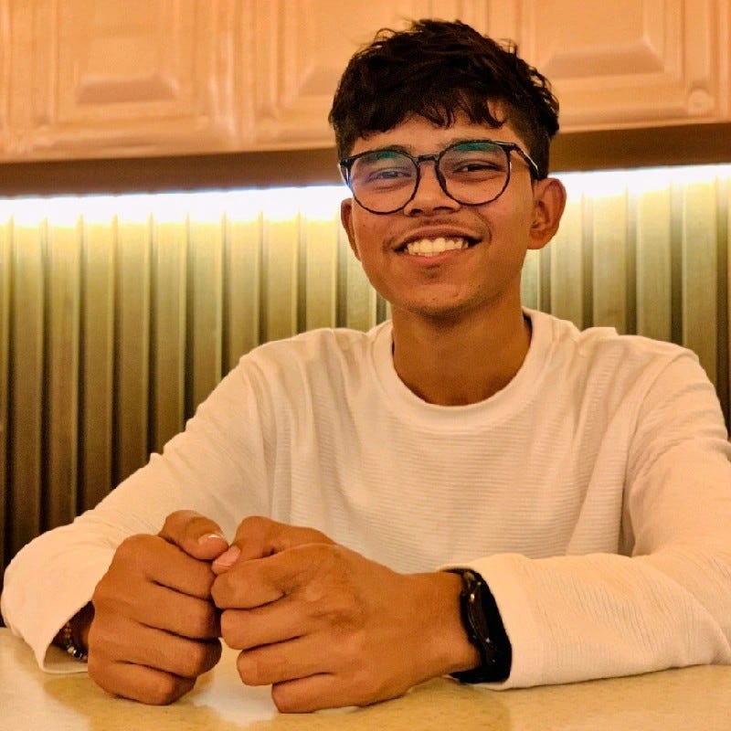 Aalok Tomer – Medium