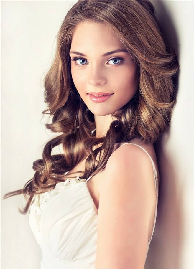 About – Mina Marx – Medium