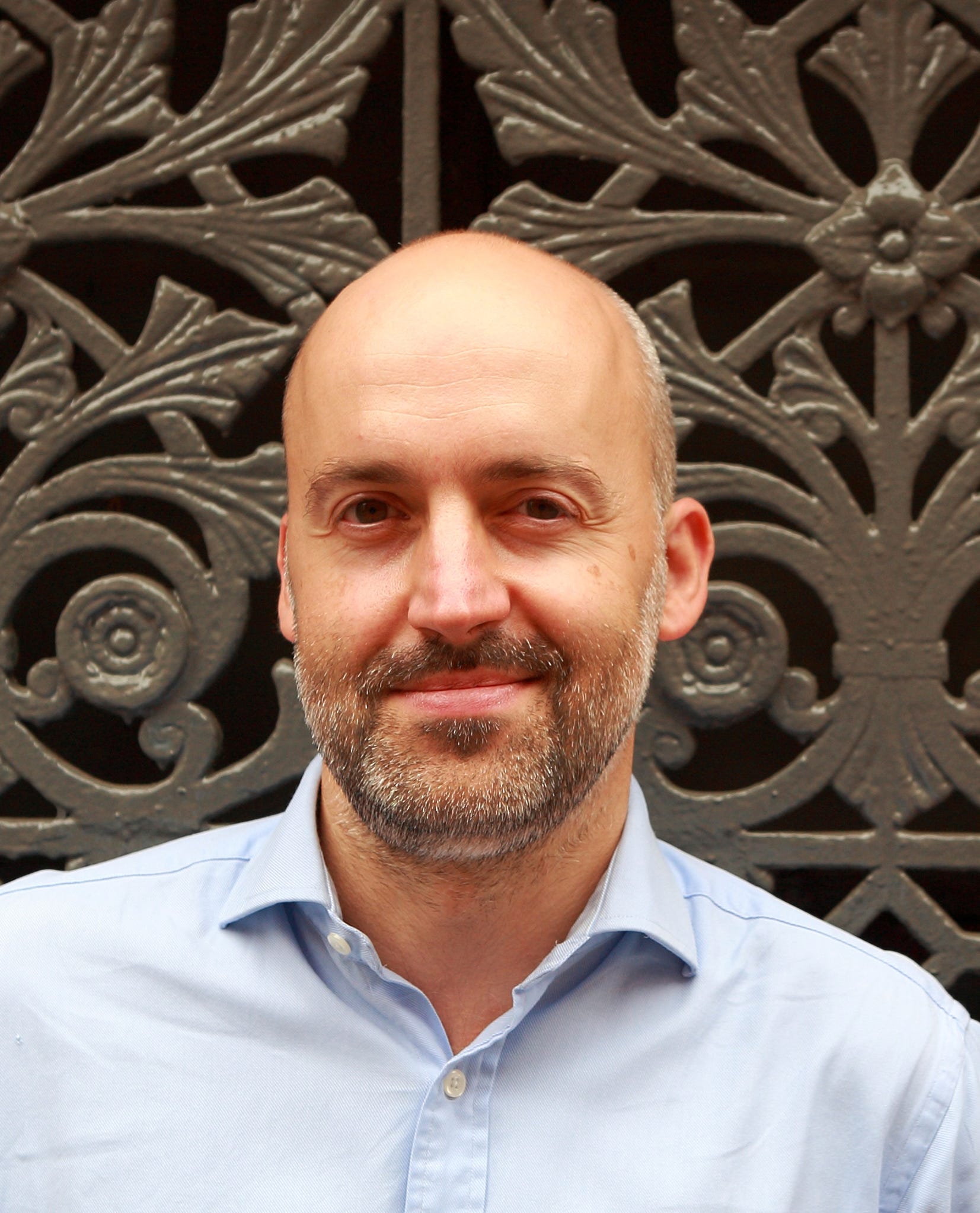 Robert Triggs – Medium