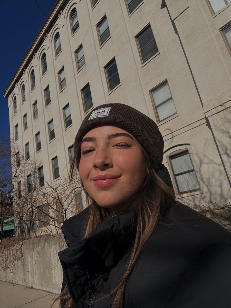 Gabriela Rodriguez – Medium