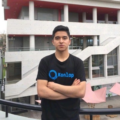 Hector Diaz – Medium