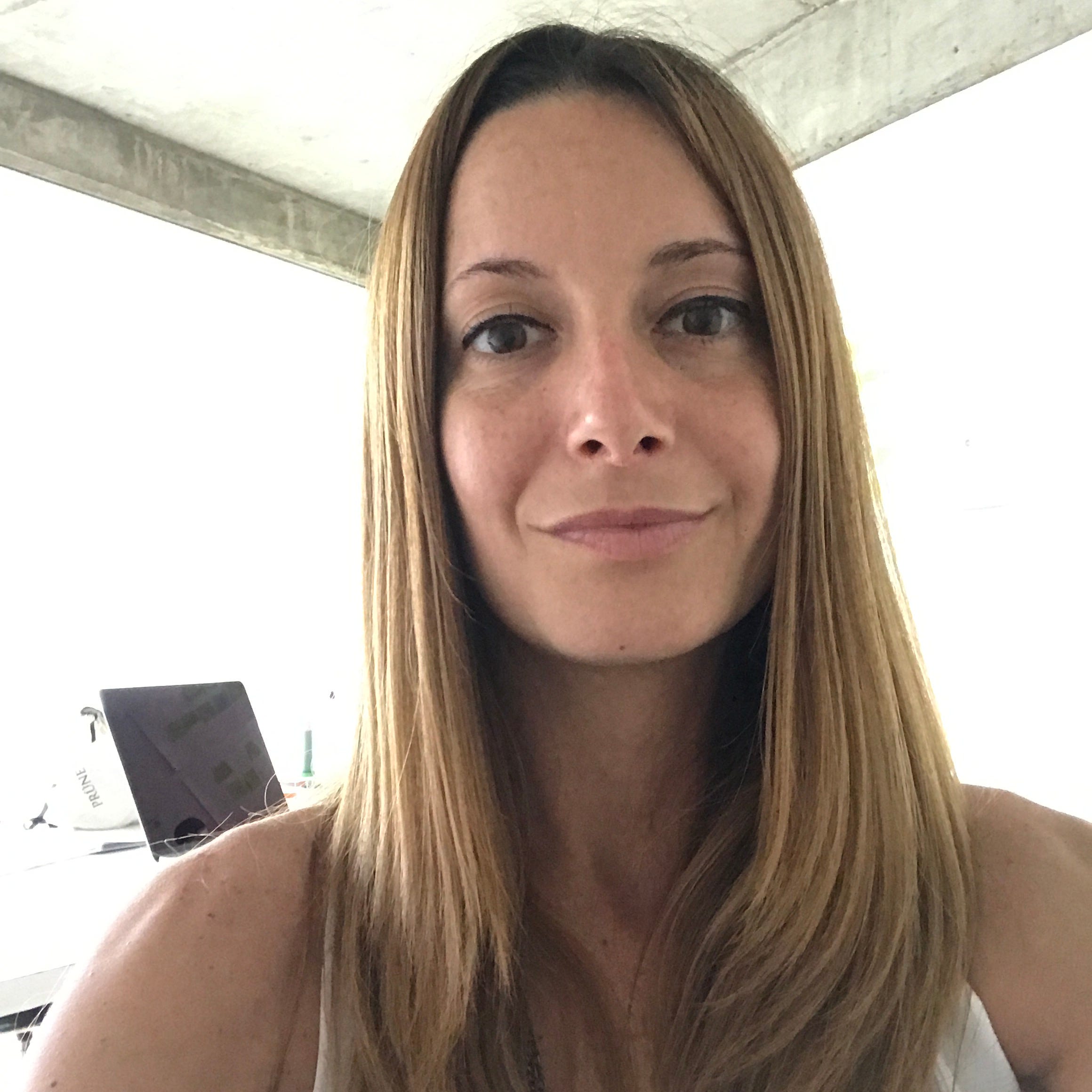 About – Alina Martínez – Medium