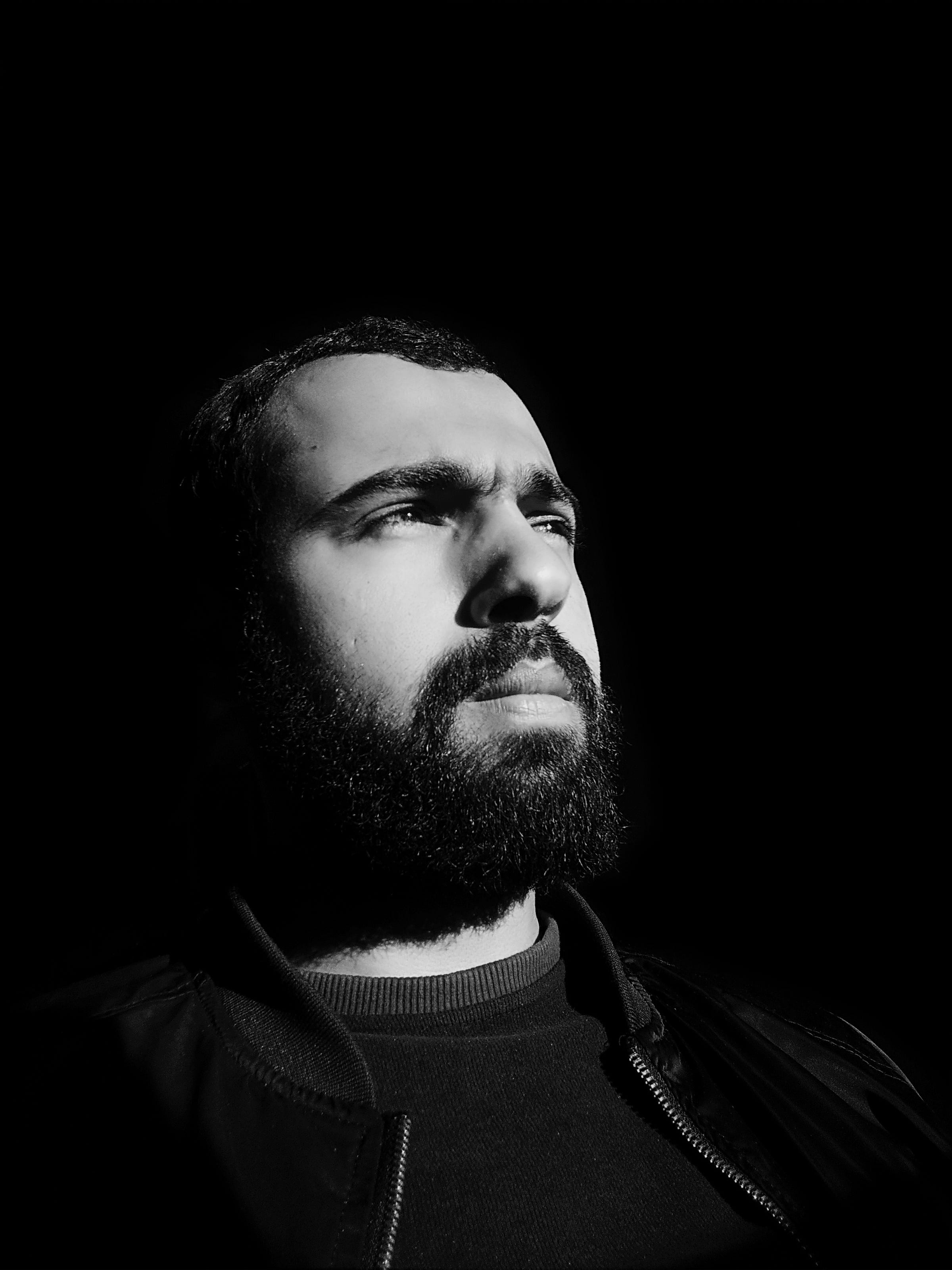 Younes Thabet – Medium