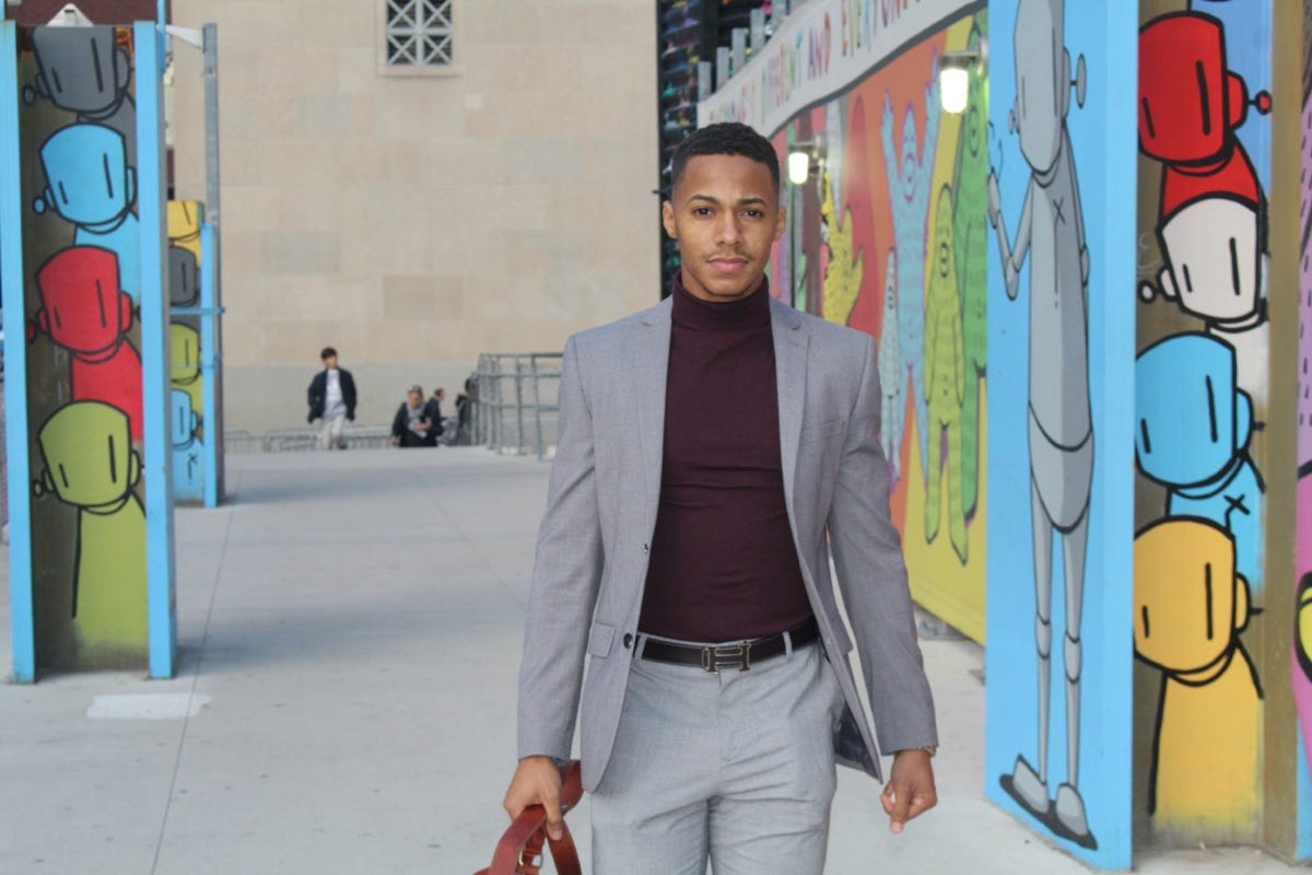 Kevin Cabada – Medium