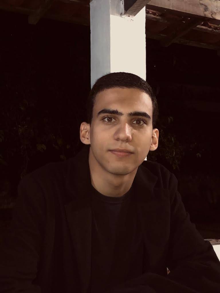 Carlos Pacheco – Medium
