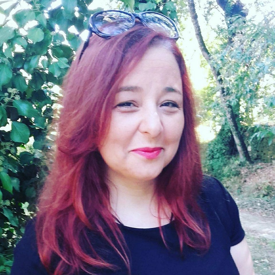 Martina Gomes – Medium