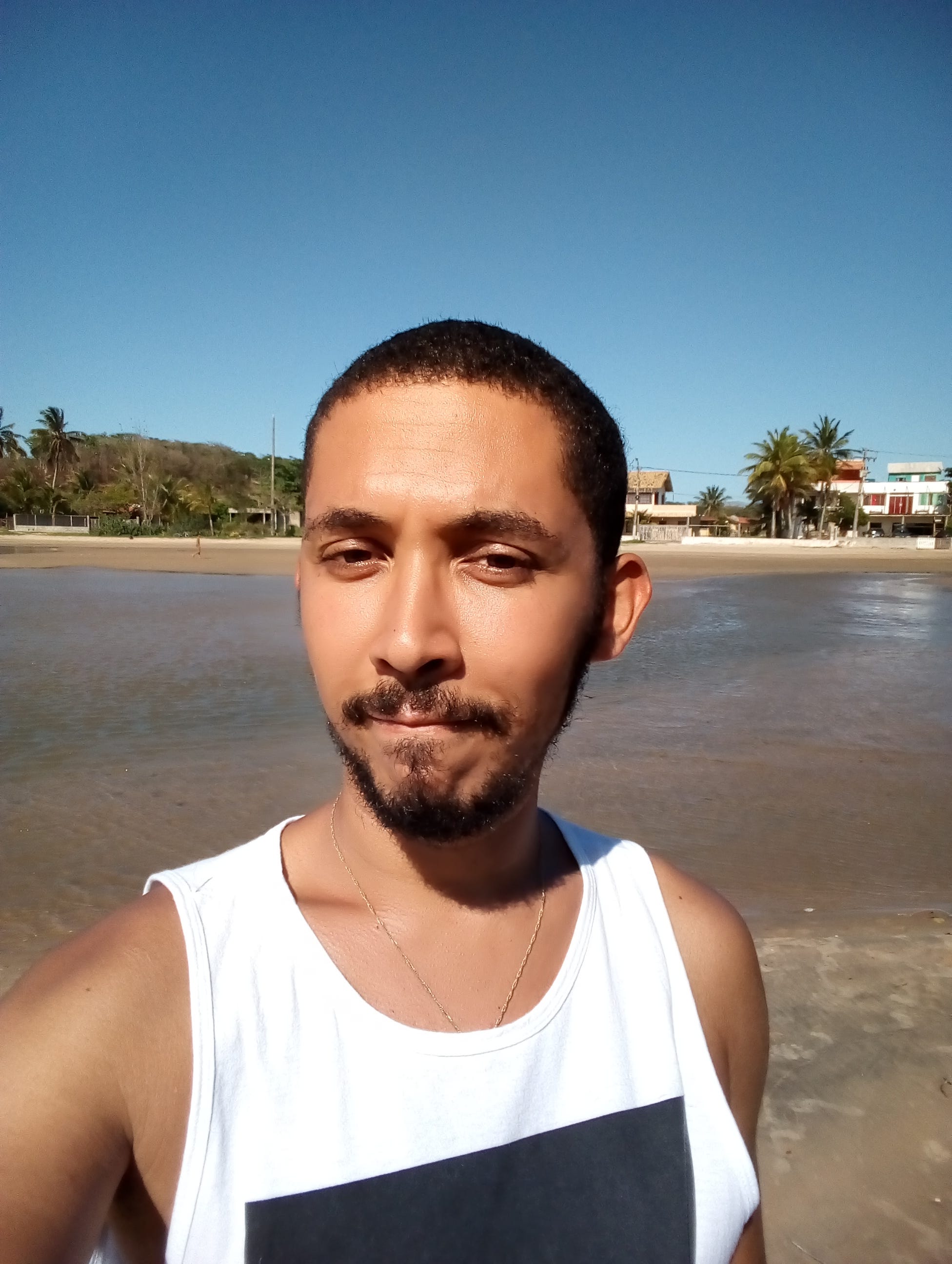 Lucas Monteiro – Medium