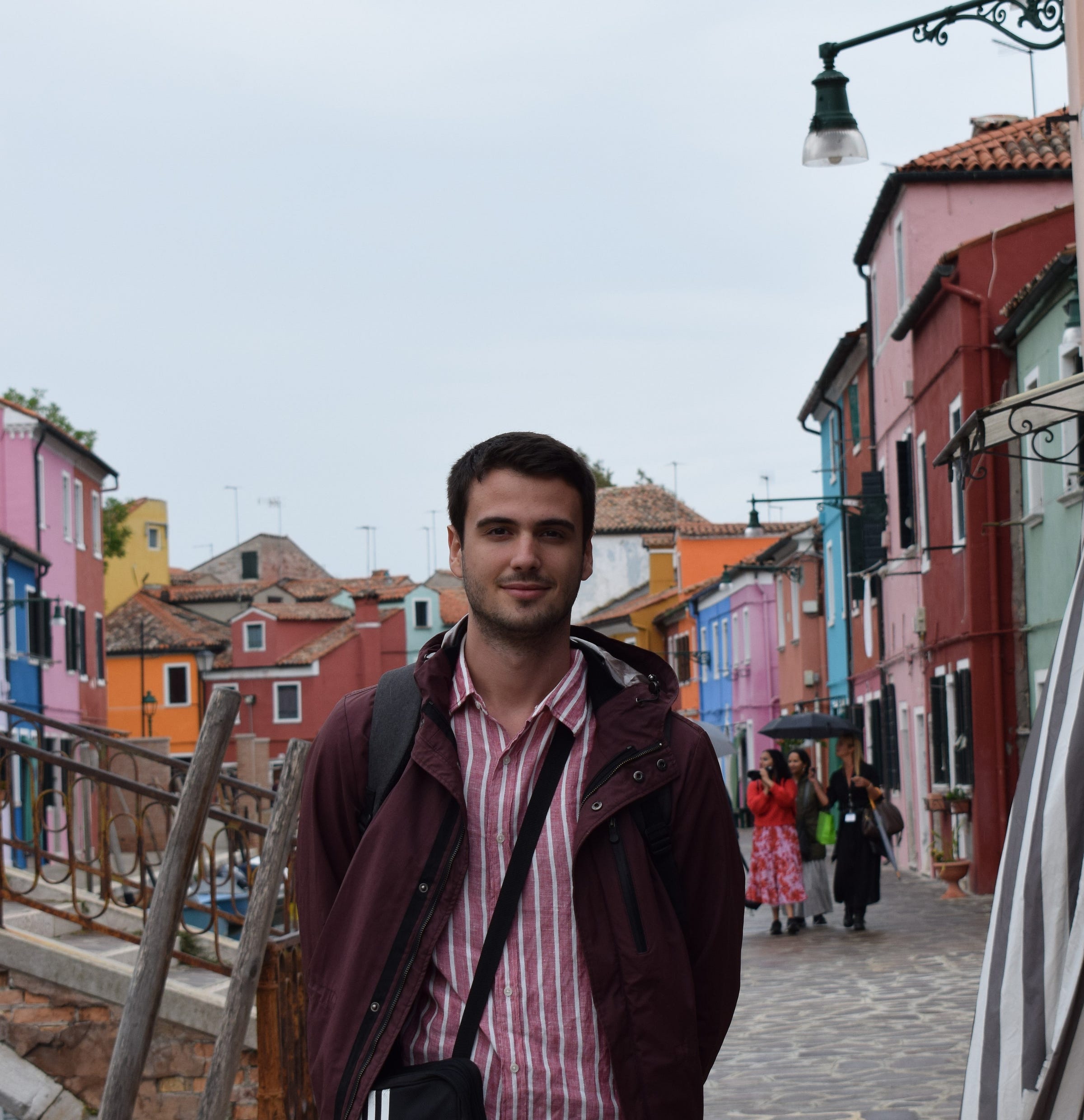 Stefan Radovic – Medium