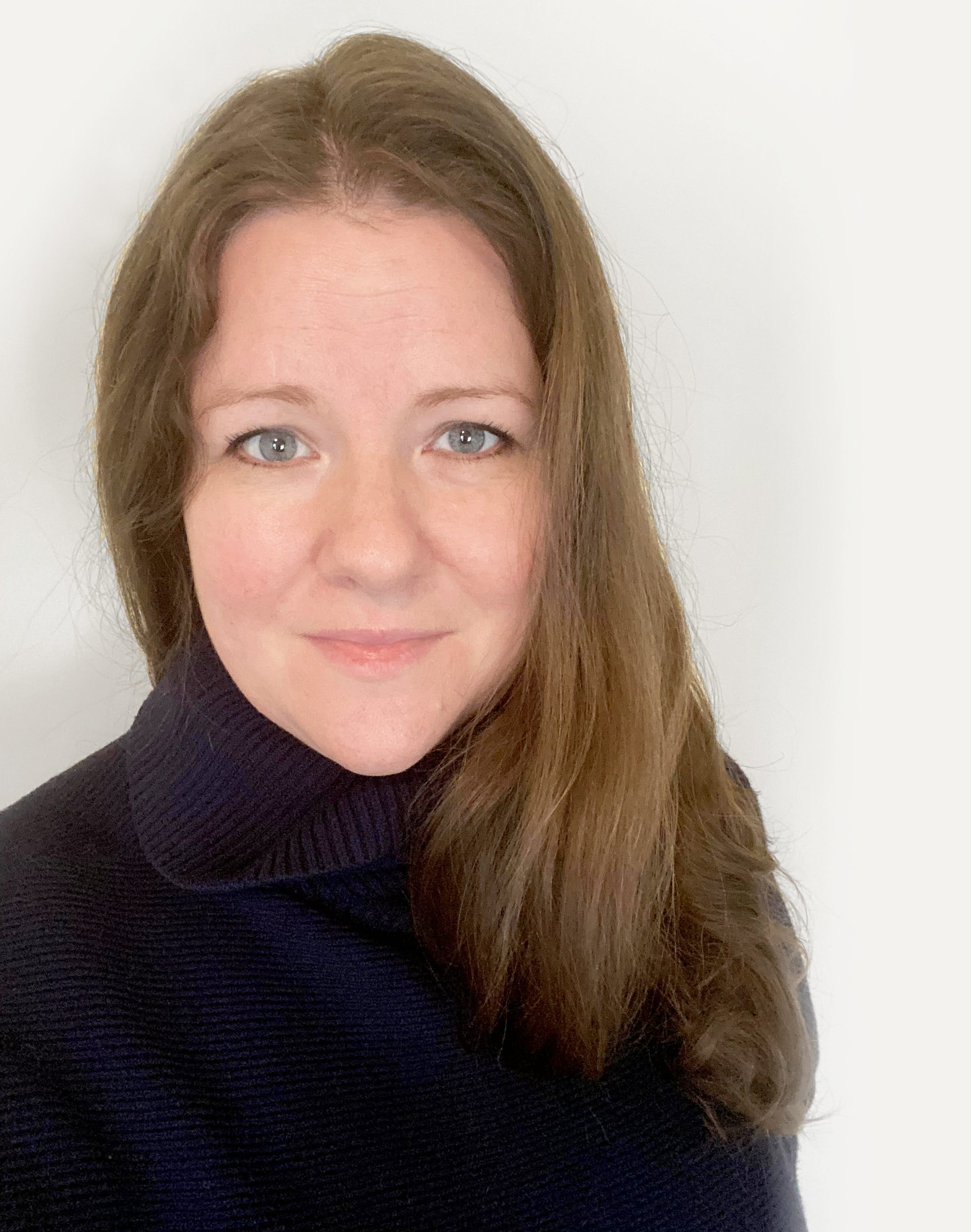 Elizabeth Bawol – Medium