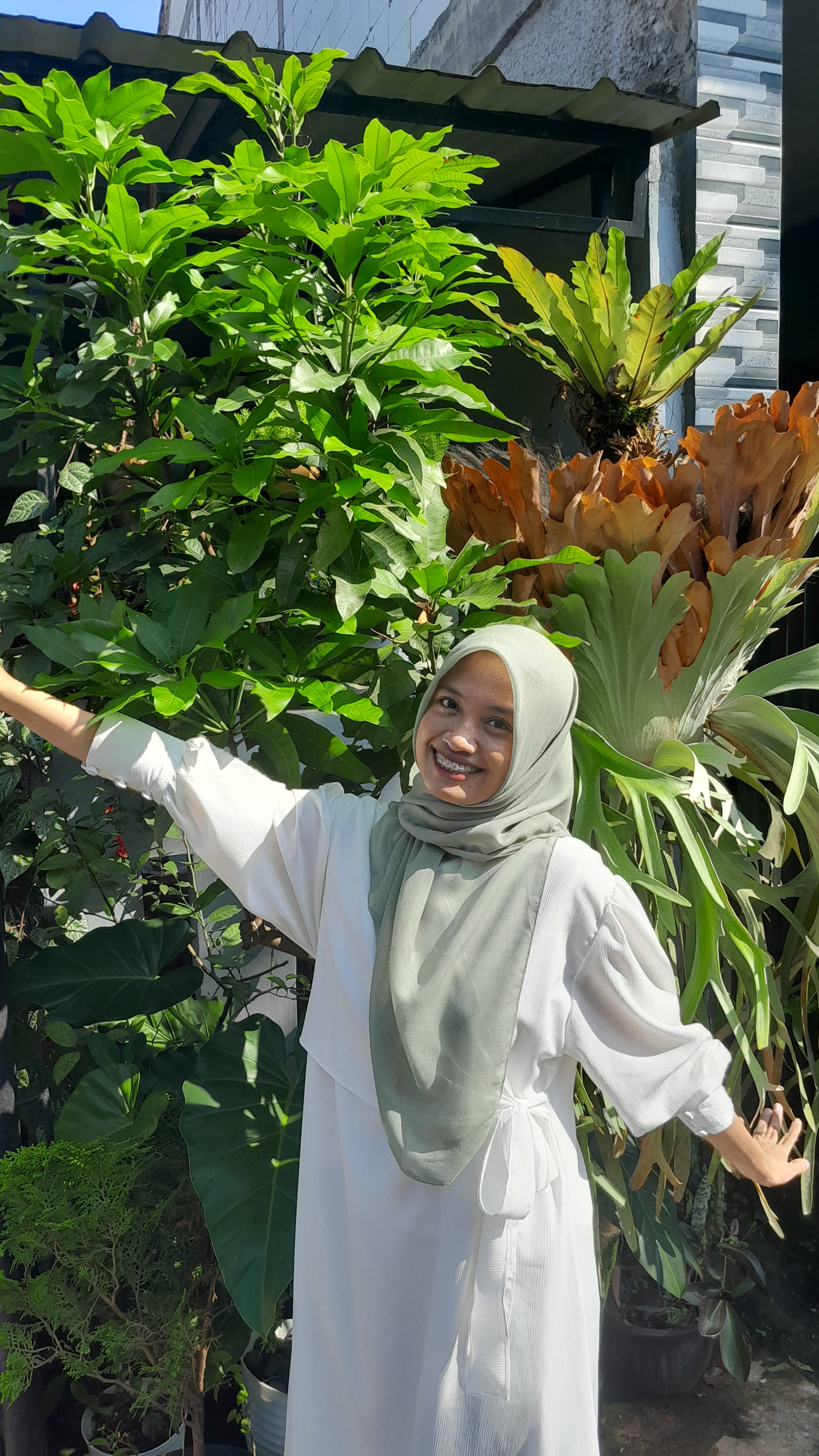 Dini Nur Fauziah – Medium