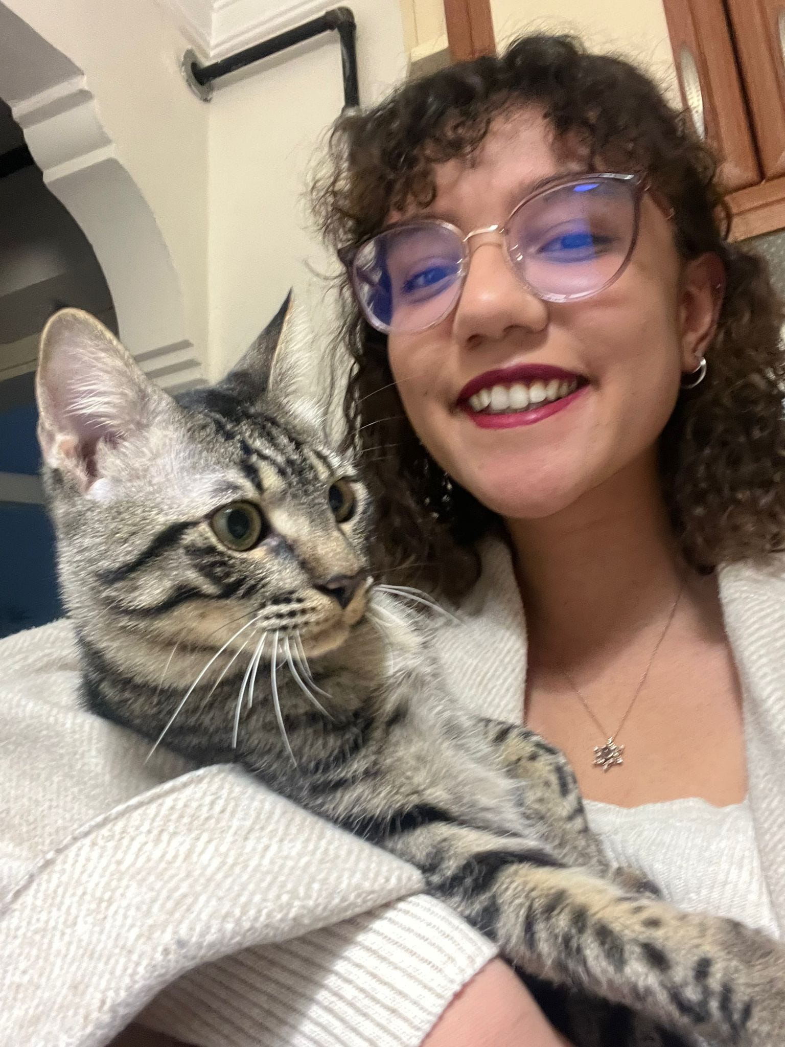 Melek Şimal Ünsal – Medium