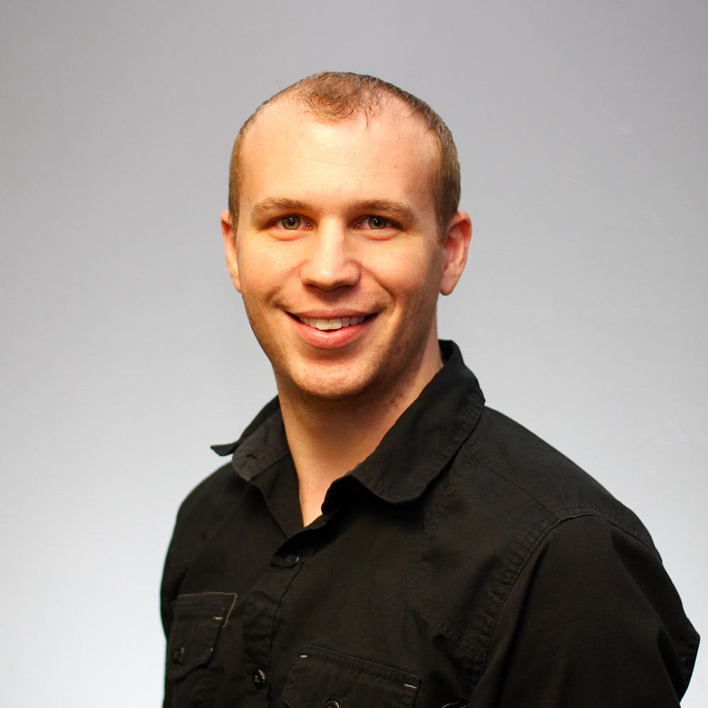 Robert Sanders – Medium