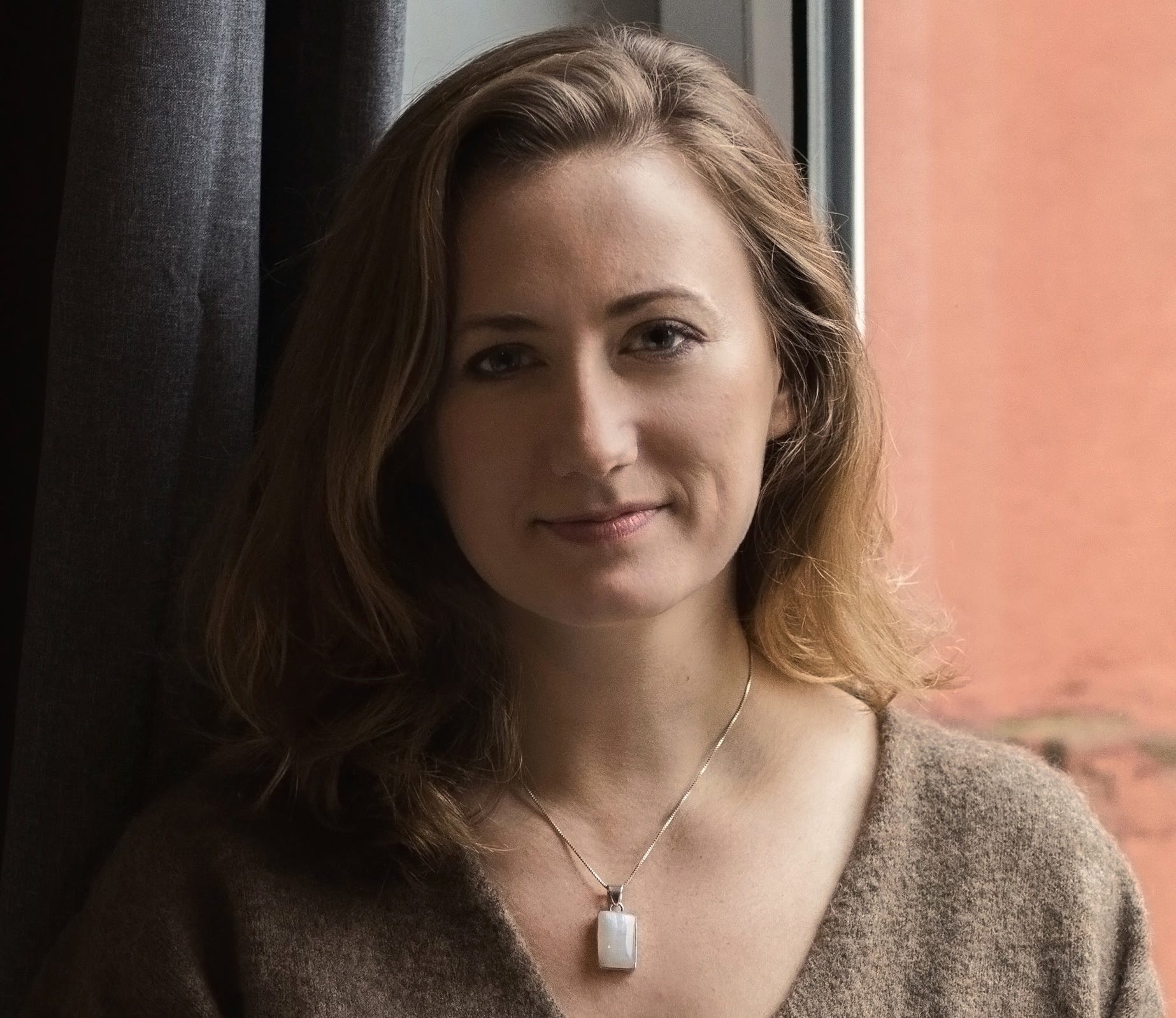 Kate Bass – Medium