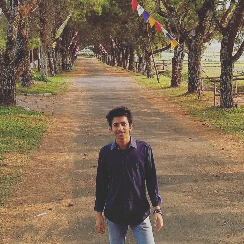Willy Zondri – Medium