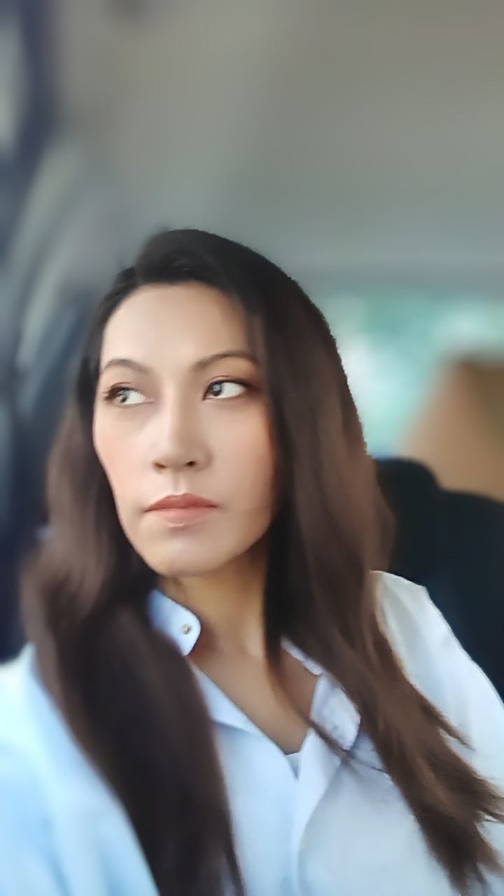 Christine (Yin Khwin Oo) – Medium