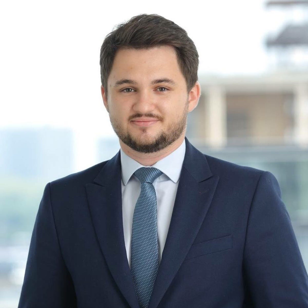 Nick Gaidai – Medium