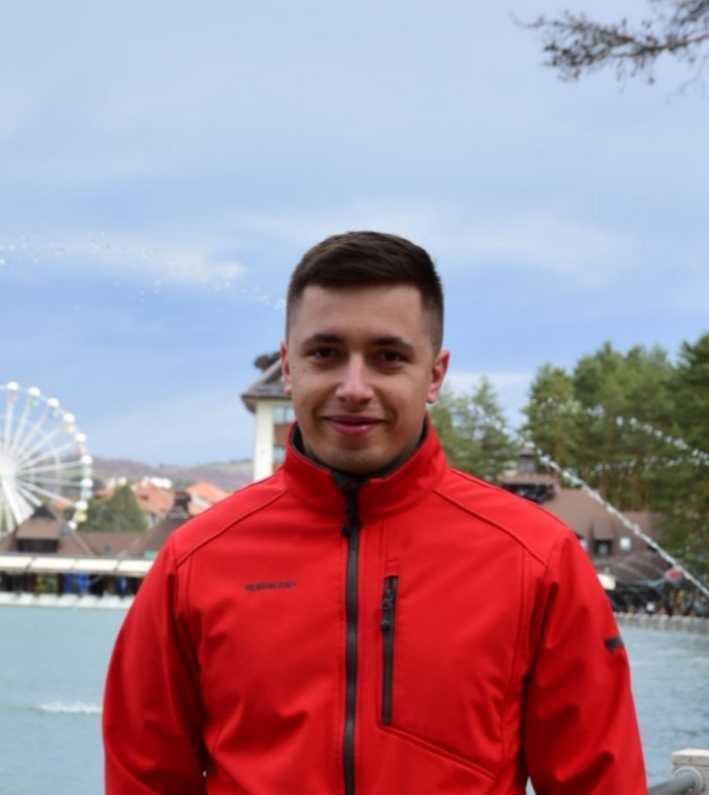 Nemanja Stojanovic – Medium