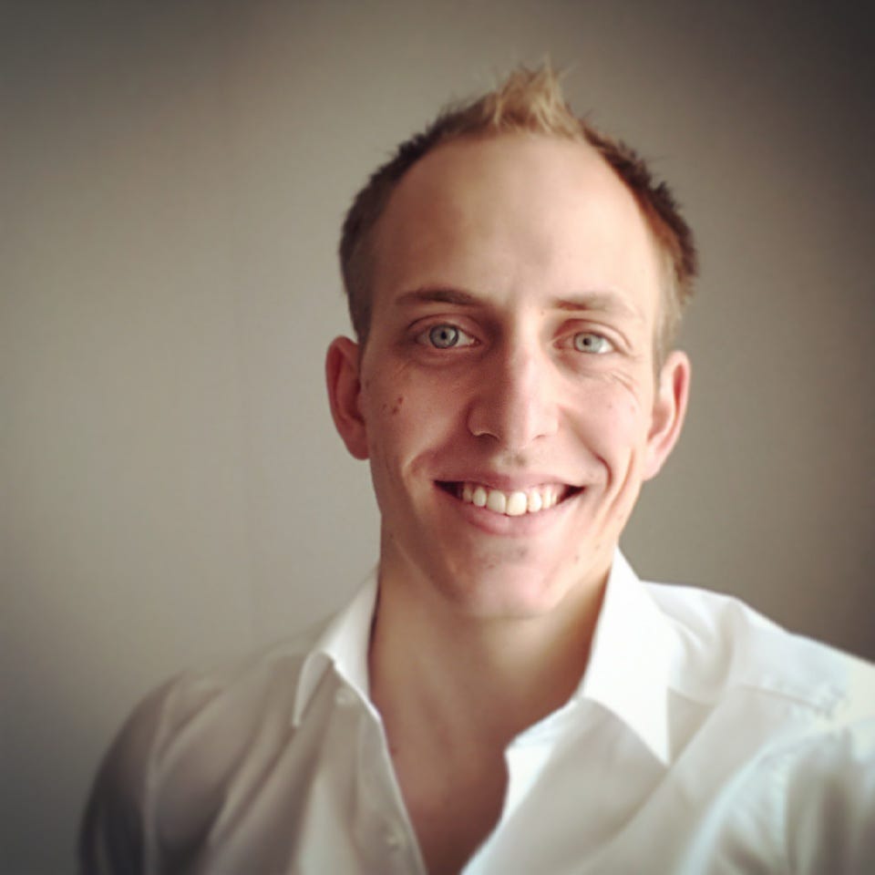 Alexander Maas – Medium