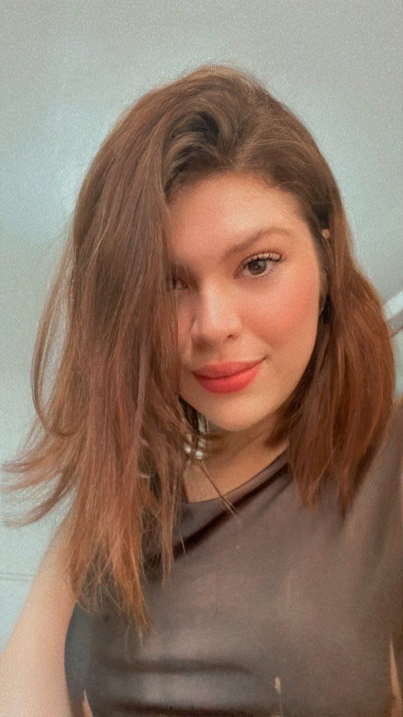 Danielle de Rivi – Medium