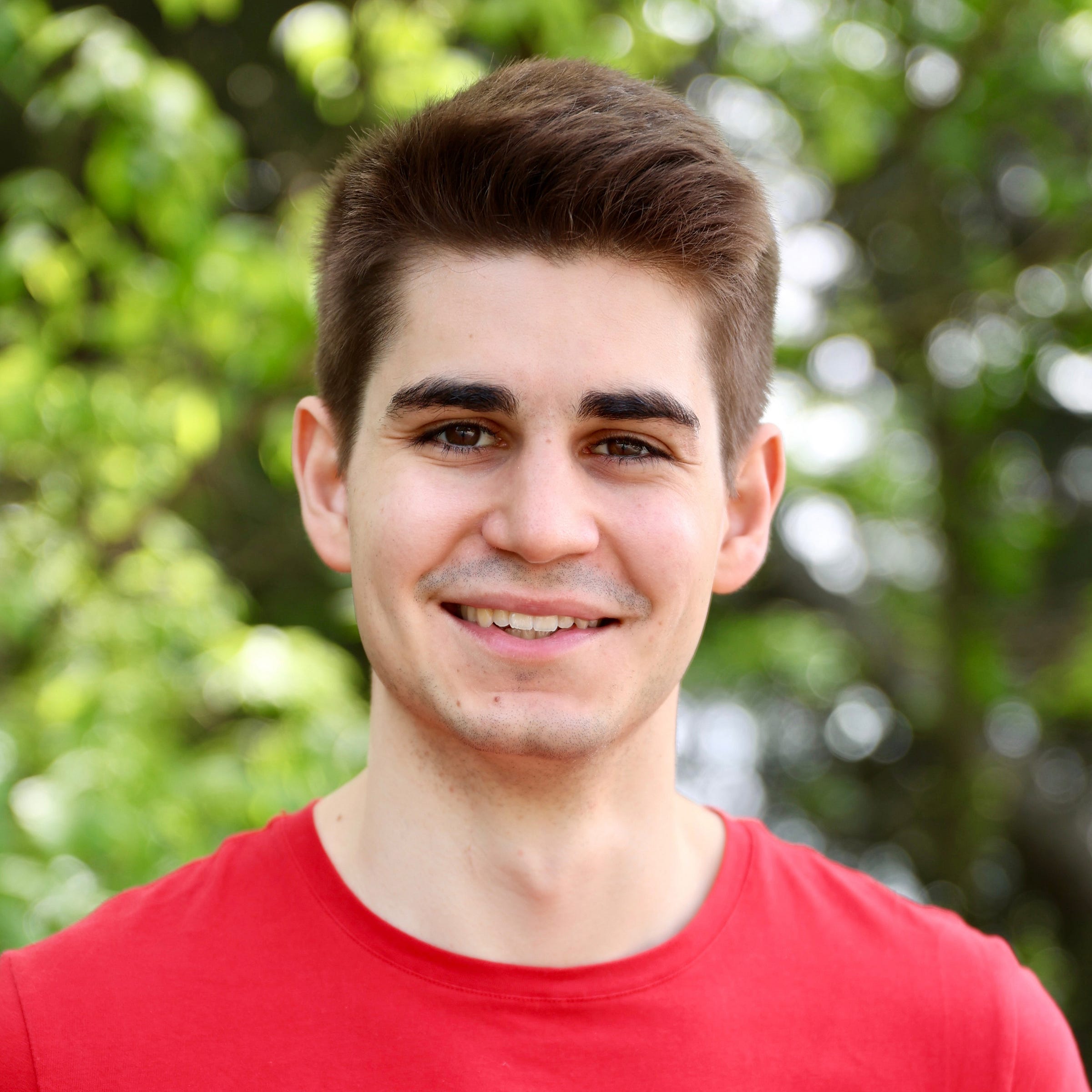 Dominik John – Medium