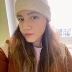 Hana Ibrahim – Medium