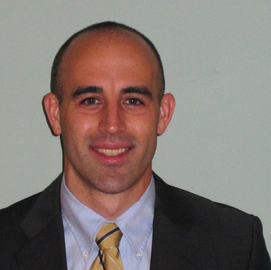 Aaron Stupple – Medium