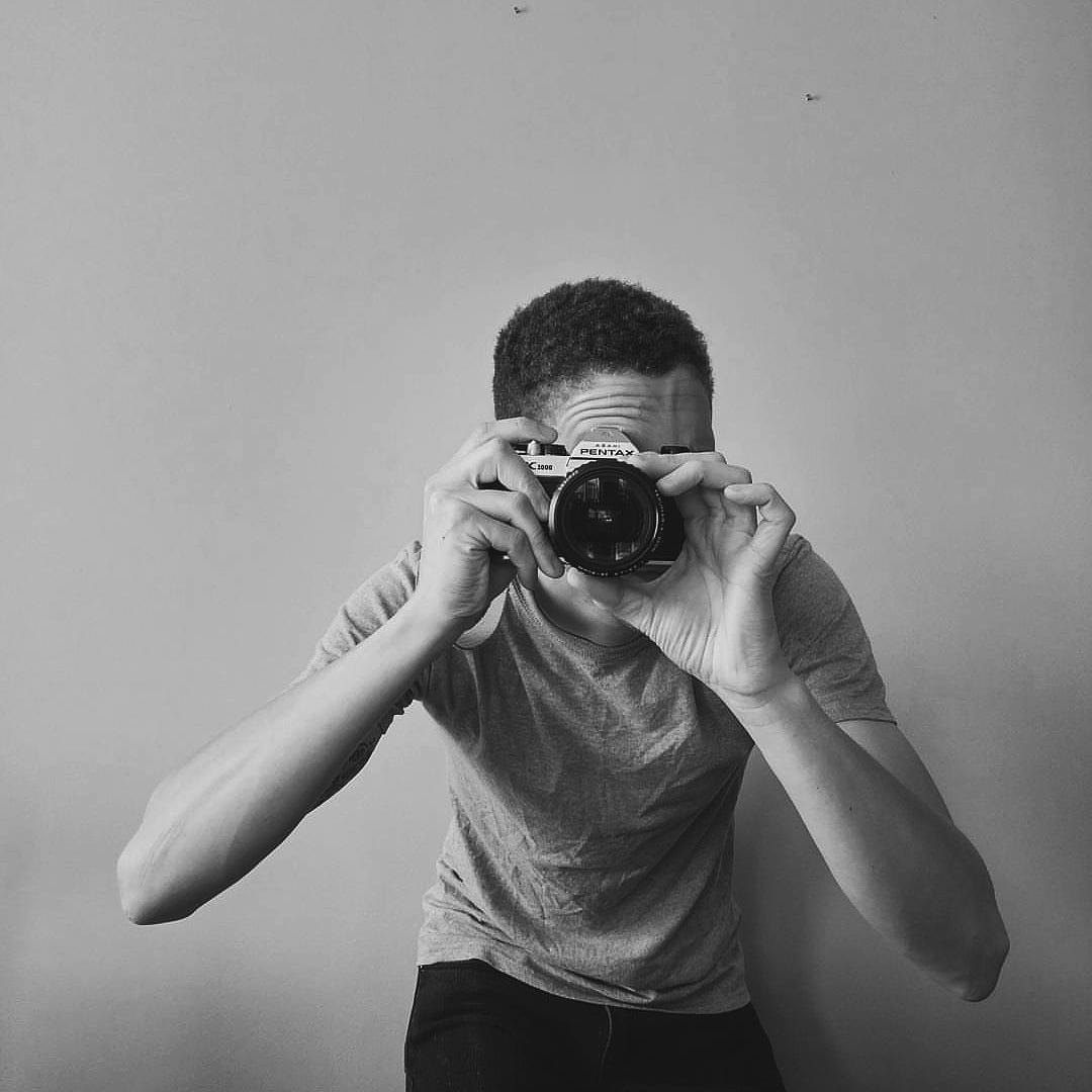 Jacob Hoffer – Medium