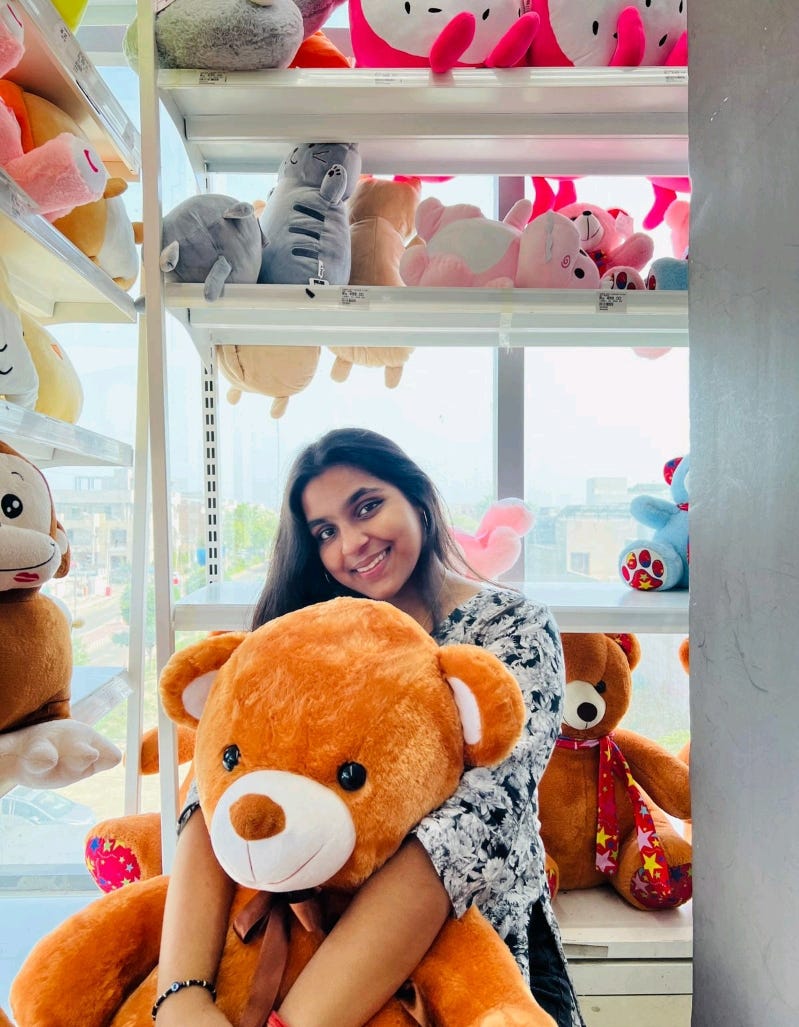 Dishika Badopalia – Medium