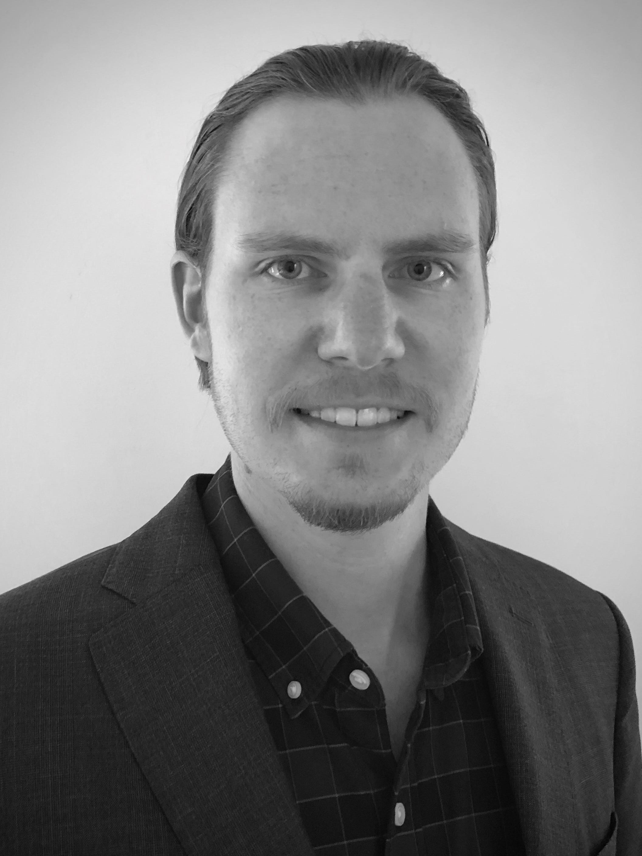 Scott Small – Medium