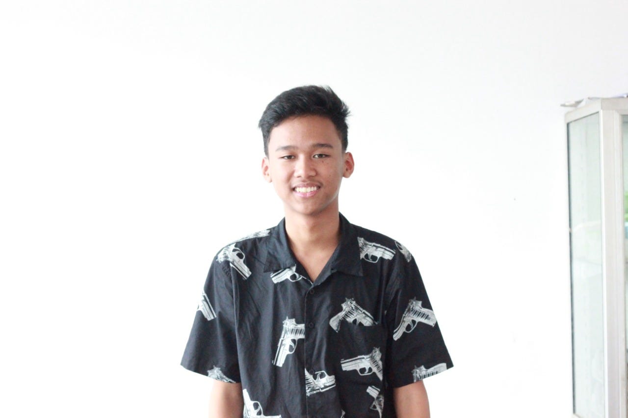 Nicholaus Gilang – Medium