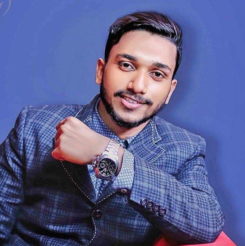 Younus Jahed – Medium
