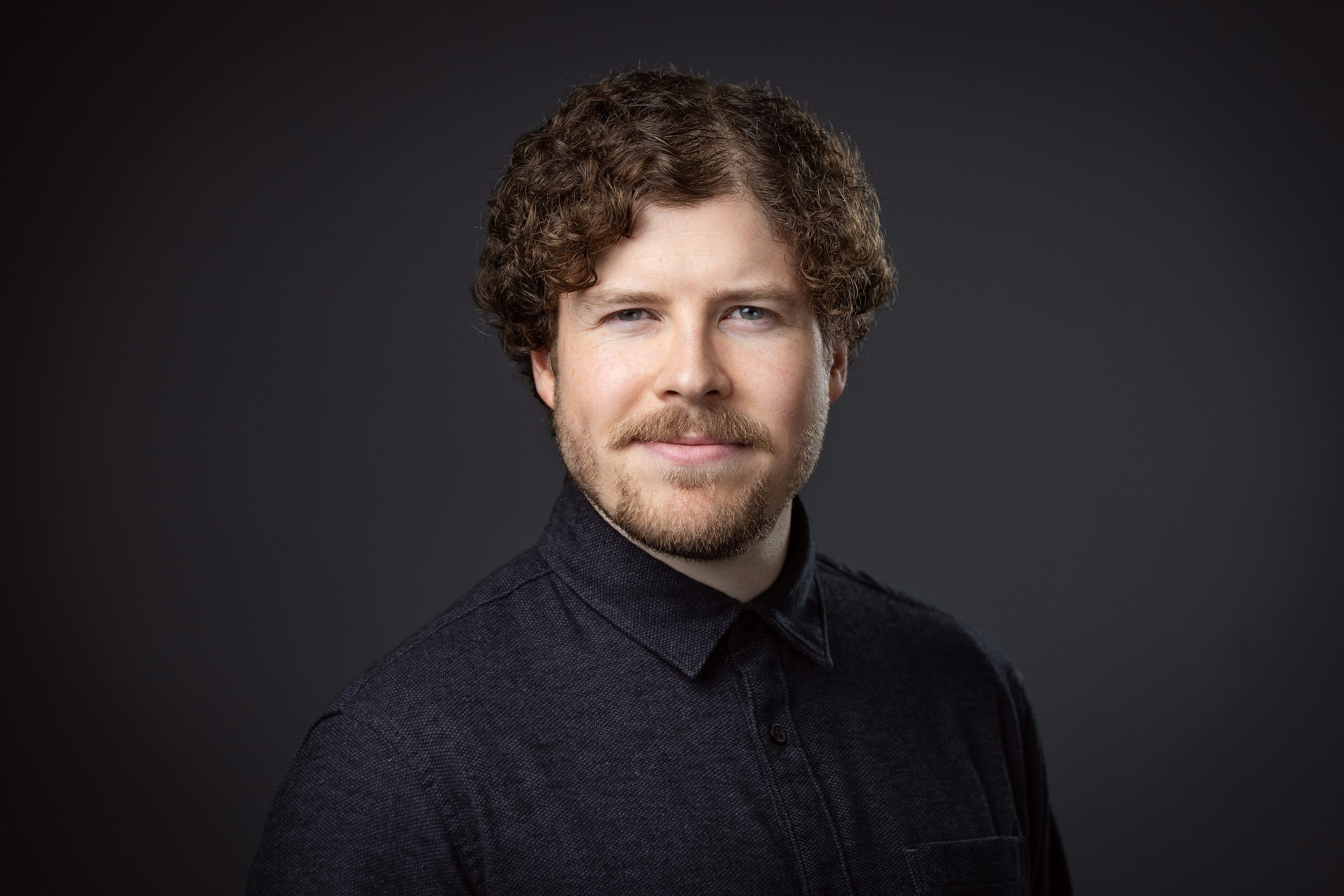 Kevin Thomas – Medium
