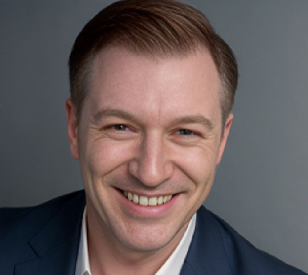 Joshua Durkin – Medium
