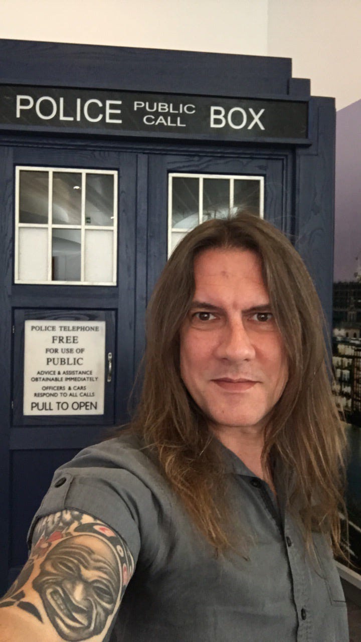 Rik Ferguson – Medium