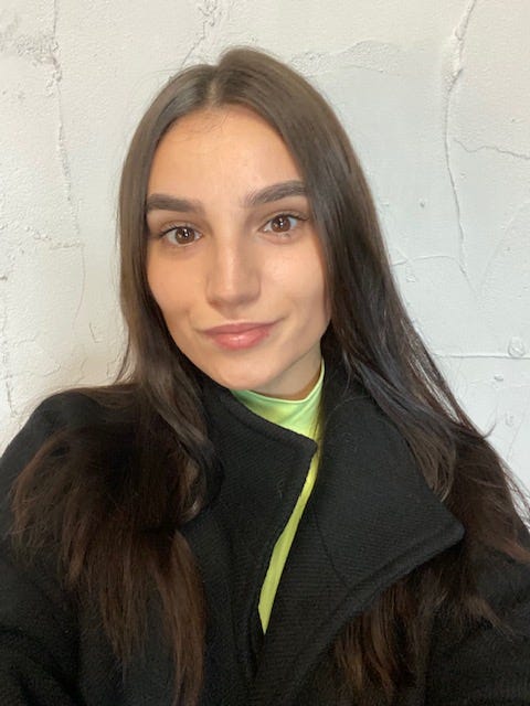 Ana Radulescu – Medium