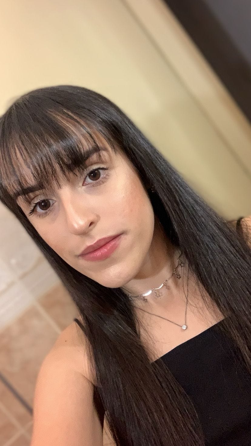 Amanda Almeida – Medium