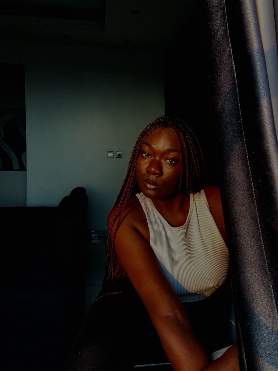 Ada Ossai – Medium