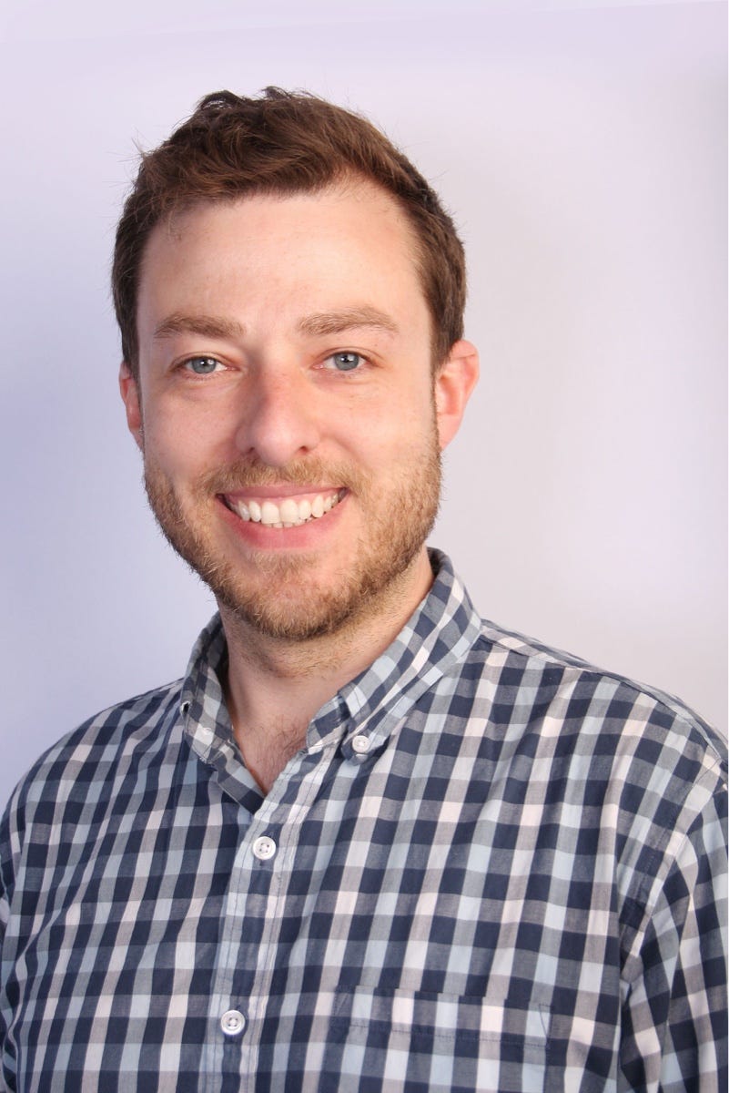 Robert Mews – Medium