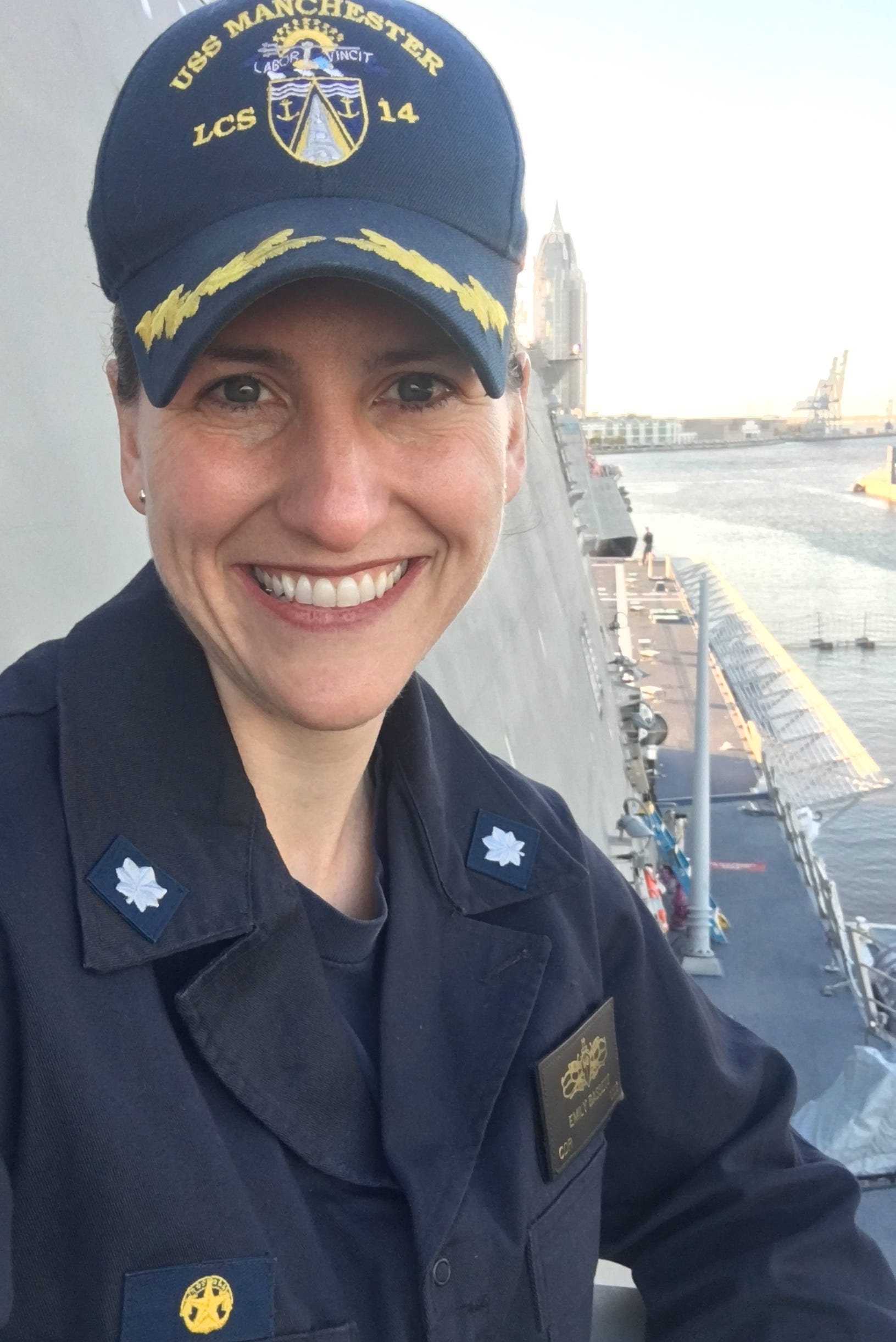 About – Lean On Navy – Medium