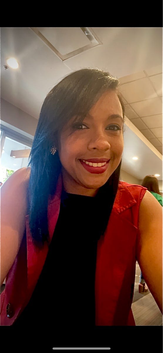 Maria Nieves Morla – Medium