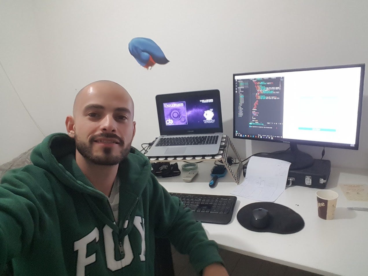 Artur Maizelev – Medium Artur Maizelev – Medium