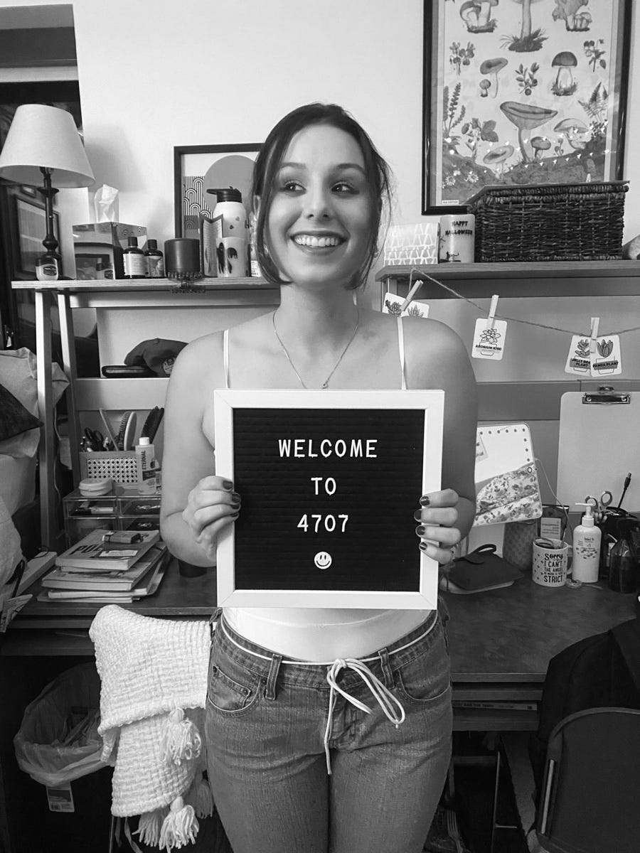 Zoe Hendricks – Medium