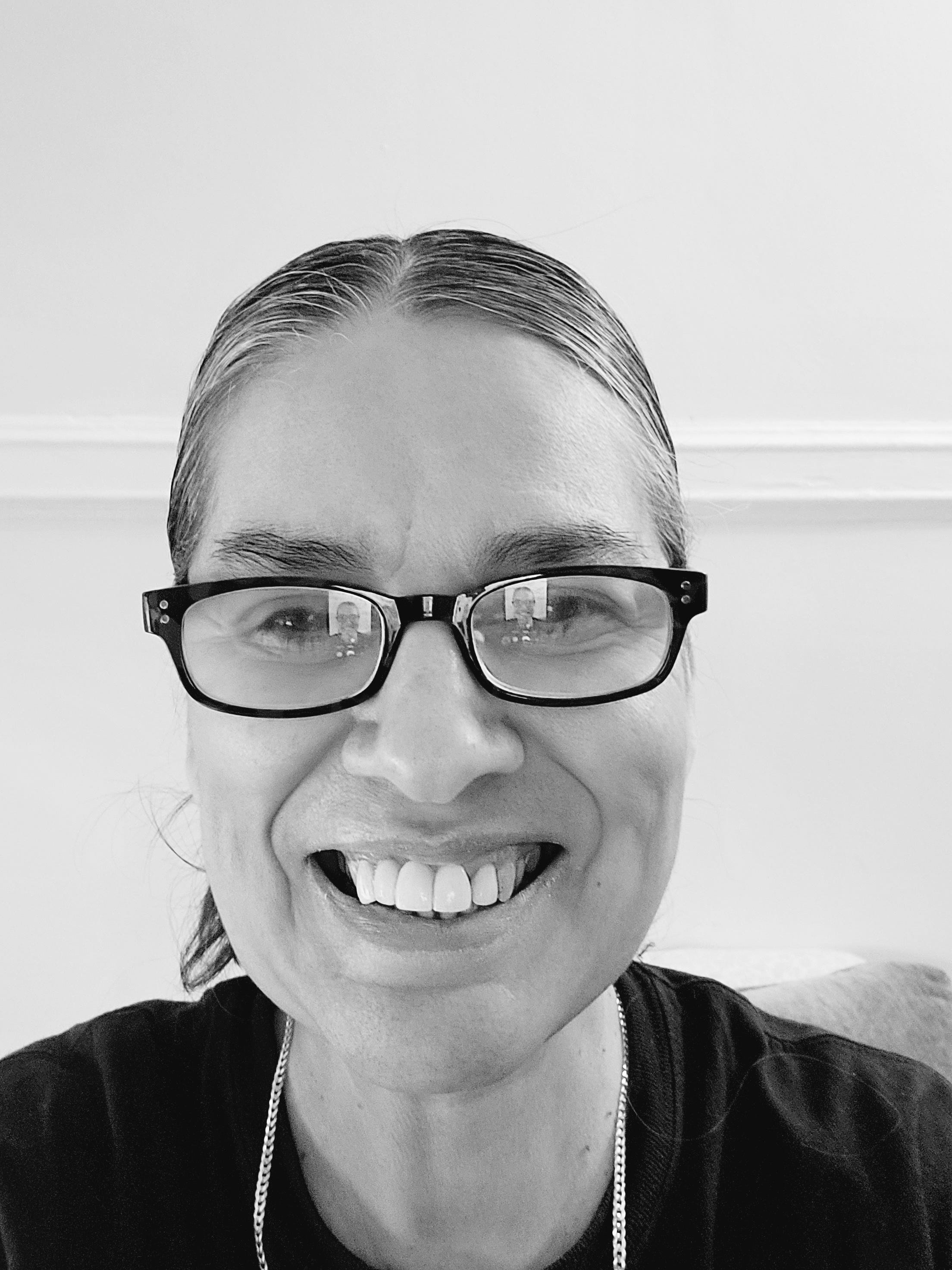 Ana Michelle – Medium