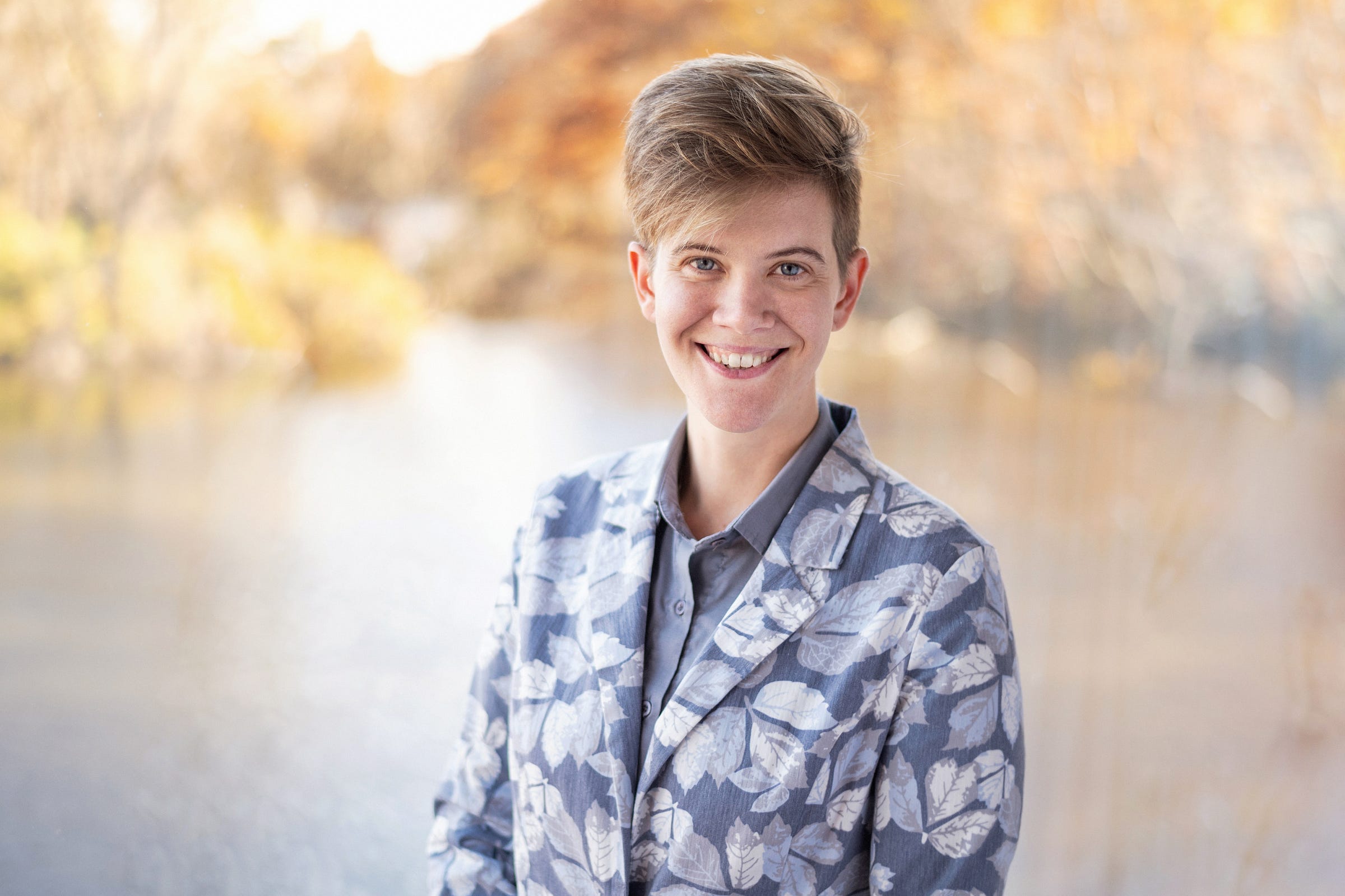 Charlotte Olena – Medium